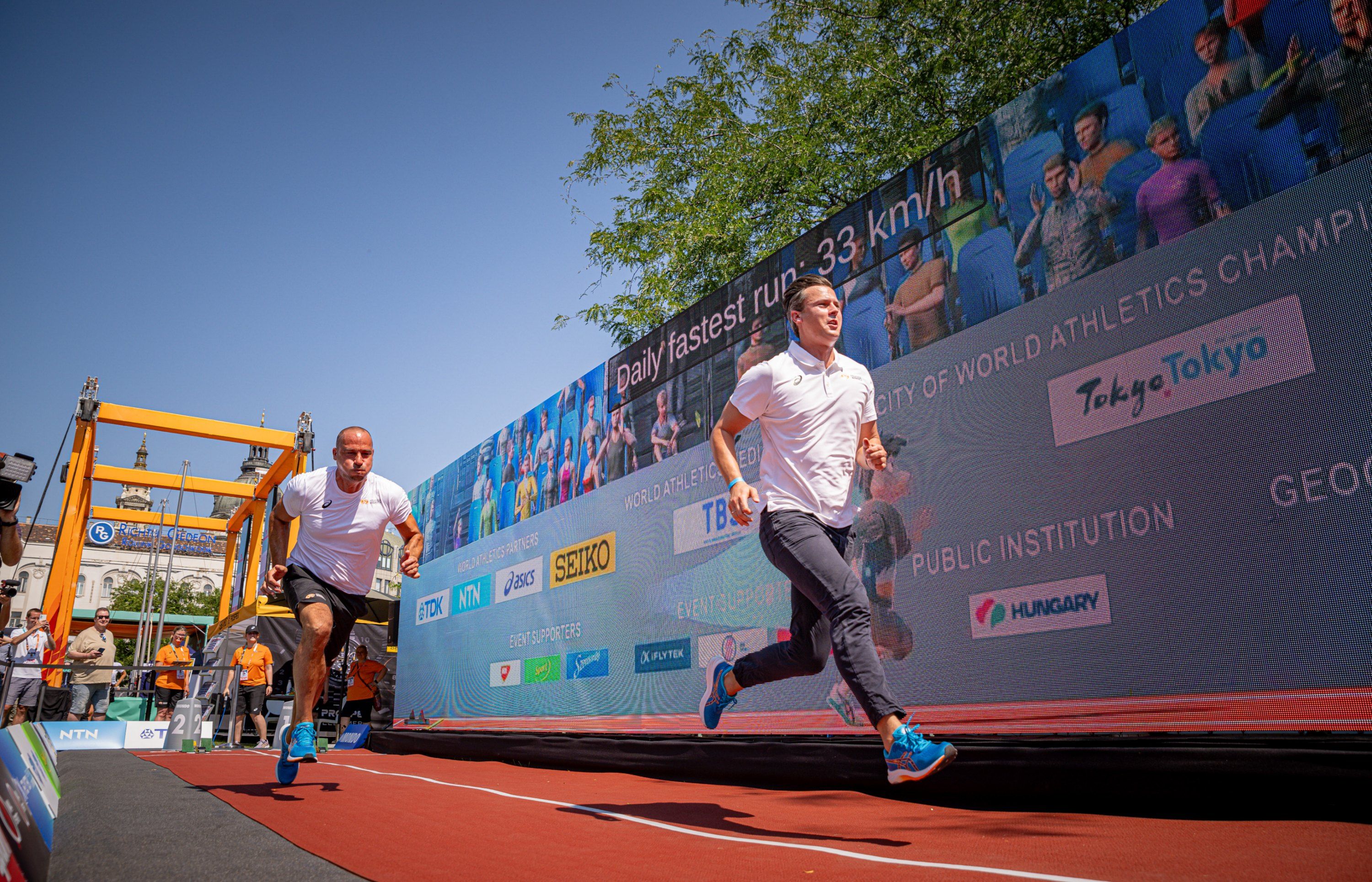 Downtown fanzone of WCH Budapest 23 is open | News | Budapest 23 ...