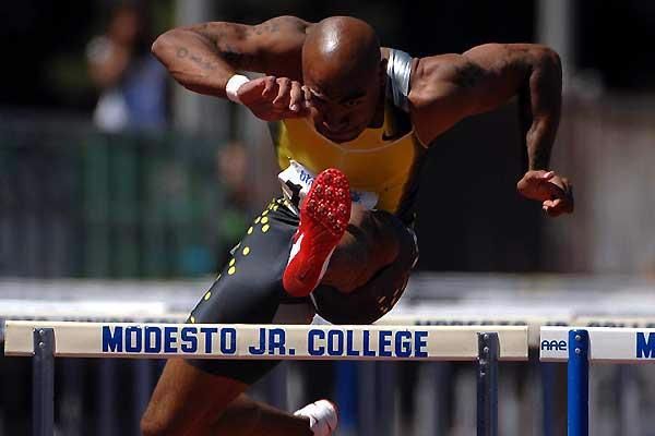 ‘Injury free’ Moore posts 13.12 PB for the sprint hurdles in Modesto | NEWS | World Athletics