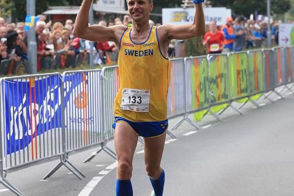 Buud finally gets gold at IAU 100km World Championships | REPORTS ...