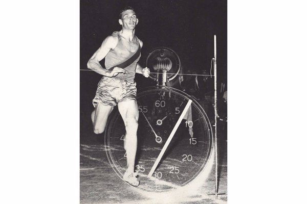 Peter Snell & Cooks Gardens | List of Plaques | Heritage | World Athletics