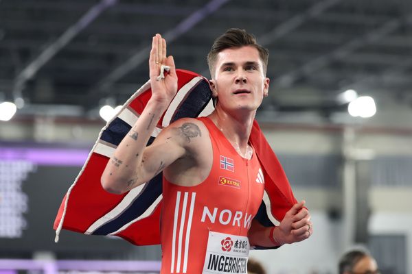 Ingebrigtsen completes distance double with 1500m gold in Nanjing ...