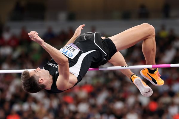 Kerr claims world high jump title in Tokyo | News | Tokyo 25 | World ...