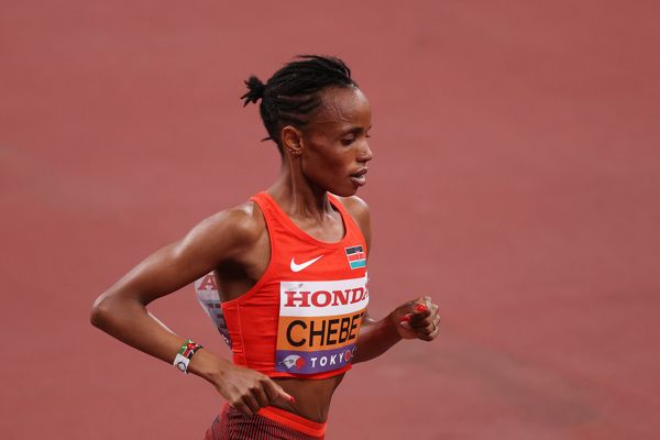 Chebet repeats Paris double by winning 5000m title in Tokyo | News ...