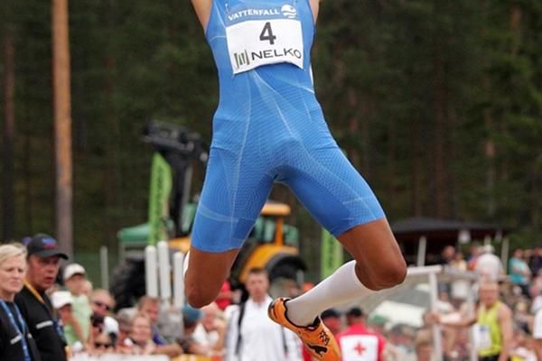 Pitkämäki reaches season's best 84.90m, Torneus breaks Swedish Long ...
