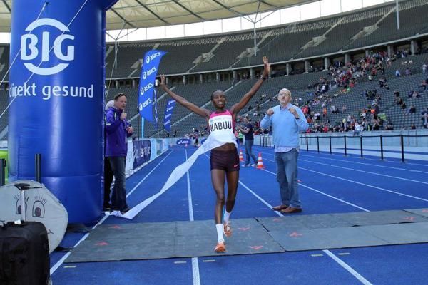 Sigei and Kabuu clock 2013 world-leading 25km times in Berlin | REPORT ...
