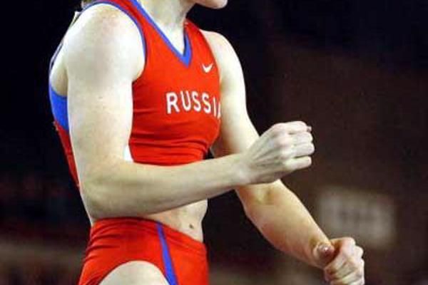 Feofanova soars to 4.76 World record | NEWS | World Athletics